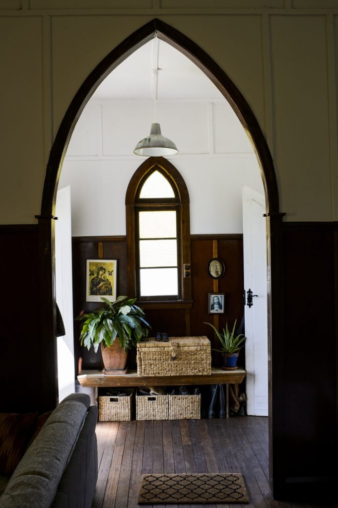 MUSICIAN ANDREW MORRIS AND AMANDA CALLAN OF CHURCH FARM GENERAL STORE ...